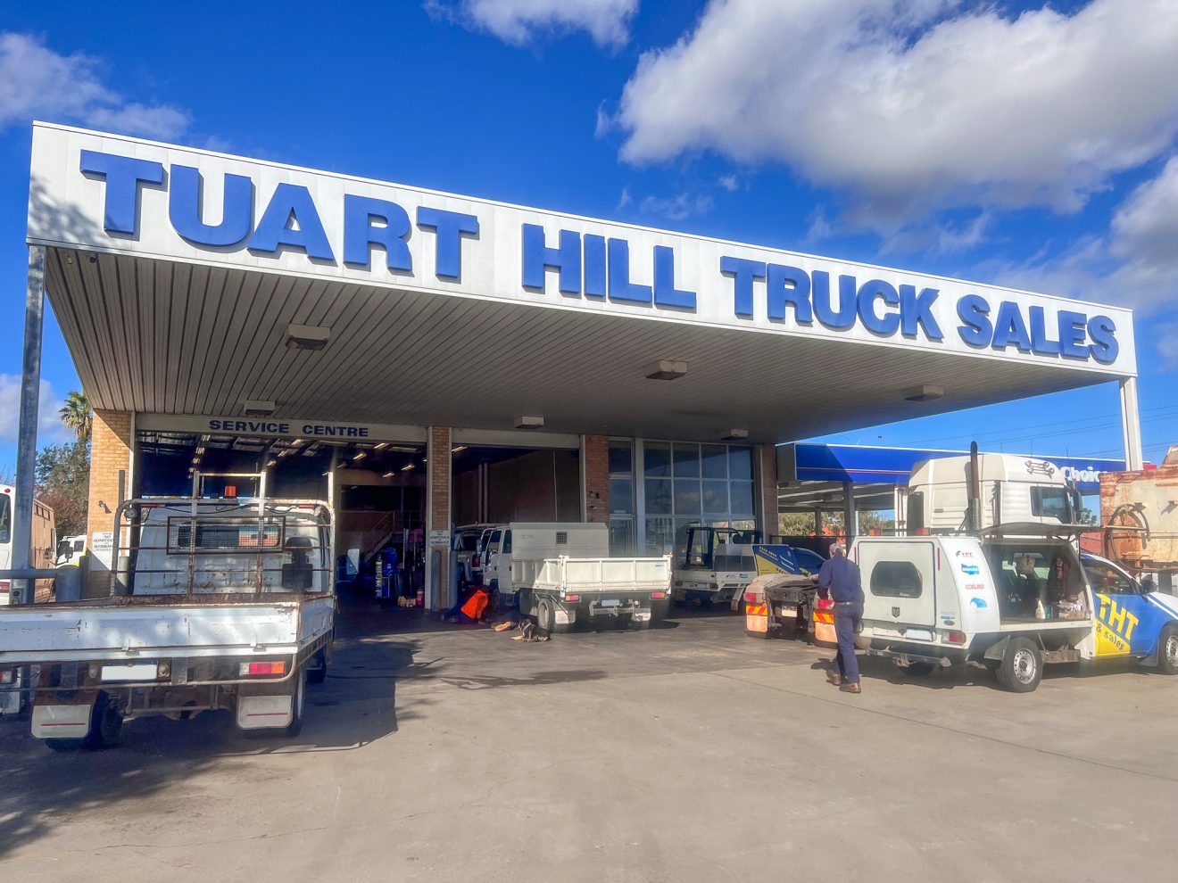 Truck Service, Repair & Maintenance in Perth | THT Sales